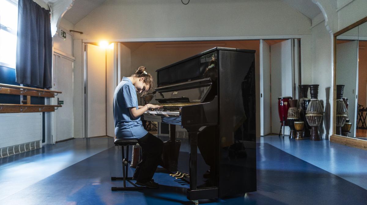 The Incredibly Talented Lucy: the Series 1 winner of The Piano in the words of her mother and ...